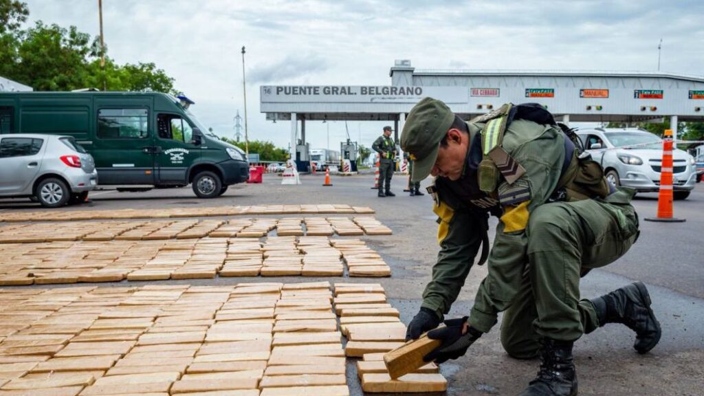 Así está Linda Hamilton a los 68 años, la legendaria guerrera Sarah ...