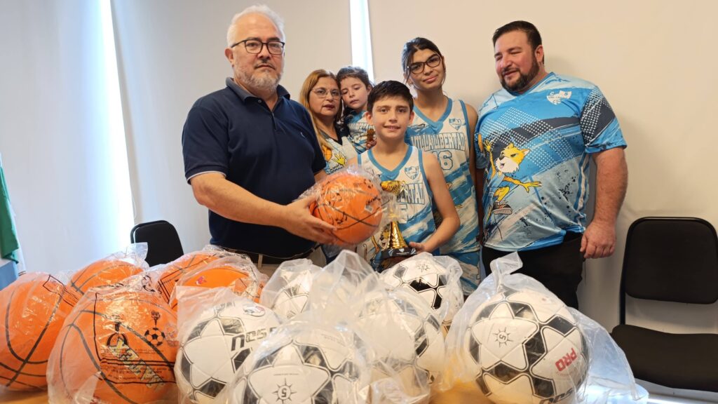 Así está Linda Hamilton a los 68 años, la legendaria guerrera Sarah ...